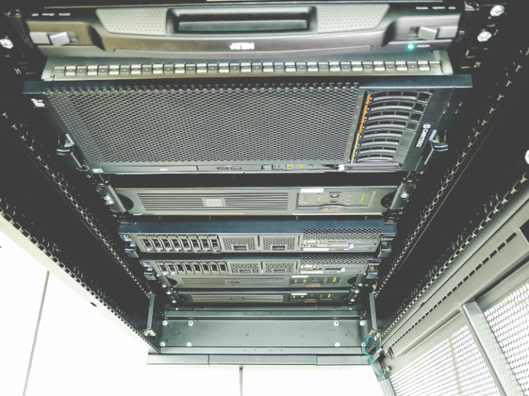 Advantages And Disadvantages of Rack Server - Onechassis
